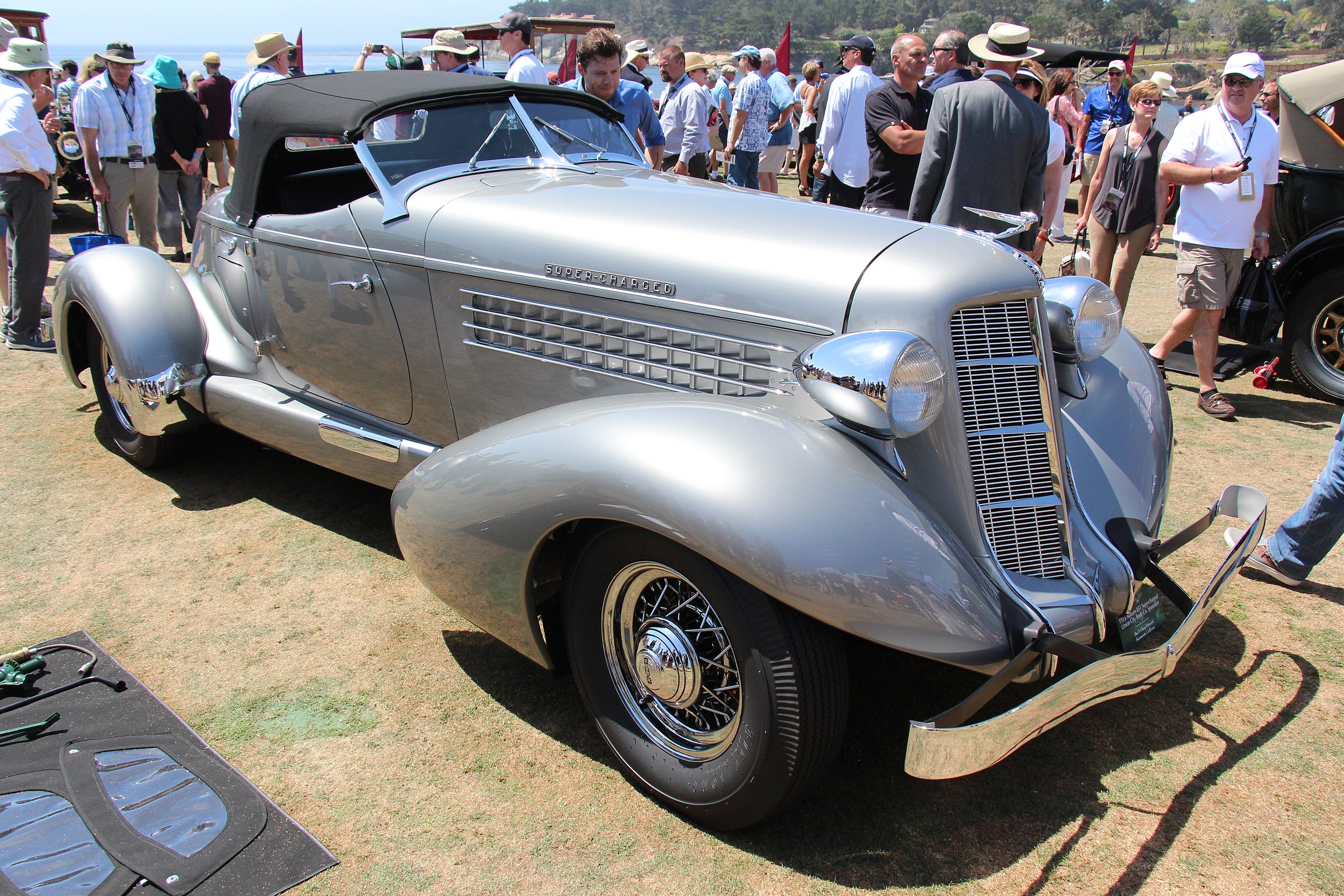 Classic vs. Antique Cars Vs Vintage Cars: A Journey Through Time – The ...